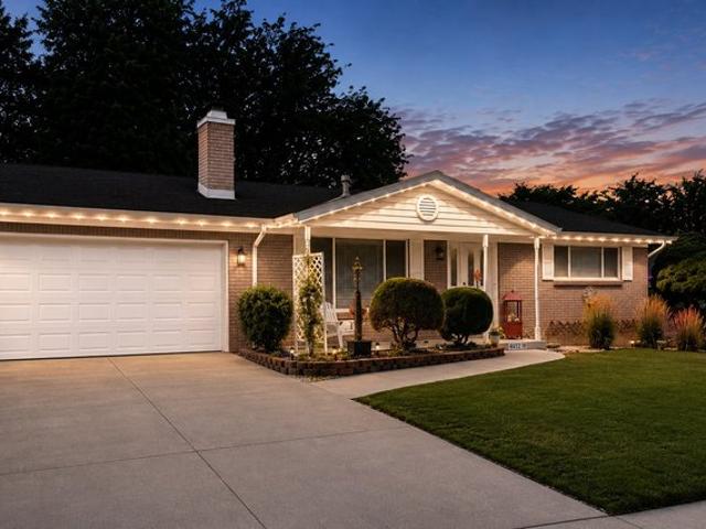4142 S 4580 Rd W, West Valley City, UT 84120