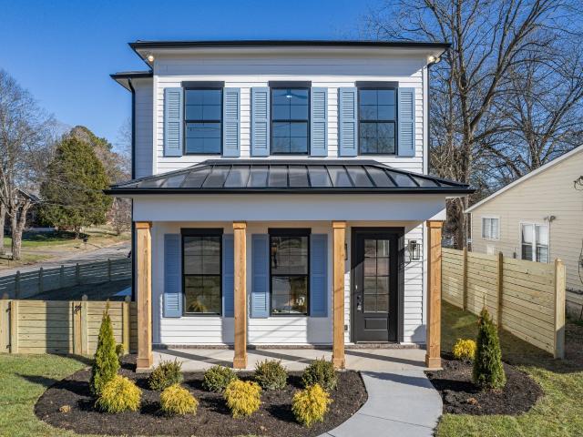 414 Conant St