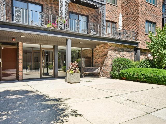 414 Clinton Place # 502