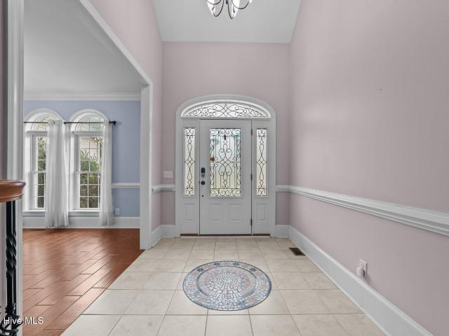 414 Crown Drive