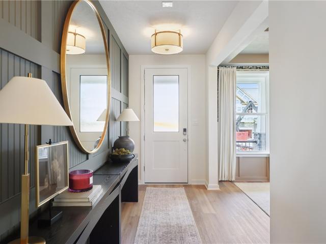 414 Barons Court