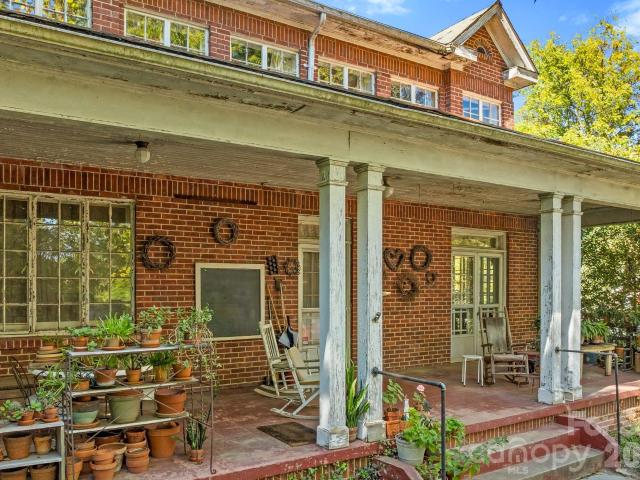 414 Beaucatcher Rd, Asheville, NC 28805 | MLS #4314