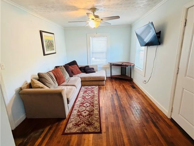 411 Benning Street