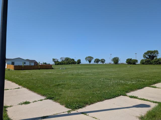 414 Berlin Circle
