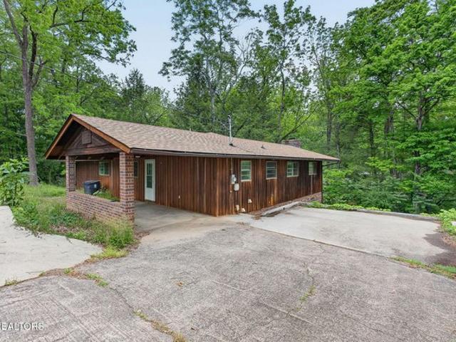 414 Guille St, Athens, TN 37303