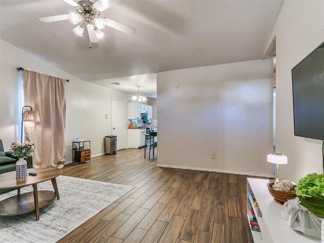 414 English Elm Lane
