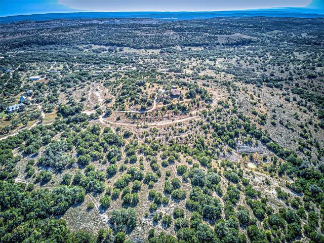 414 Hall Ln, Spicewood, TX 78669 | MLS #21201