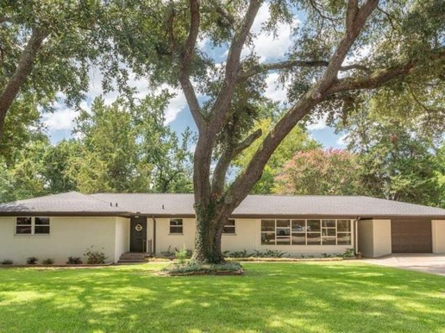 414 Hillmont Ave, Longview, TX 75601