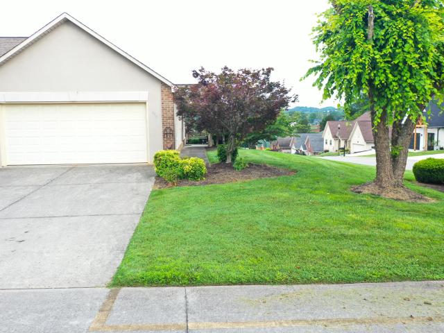 414 Lochmere Drive