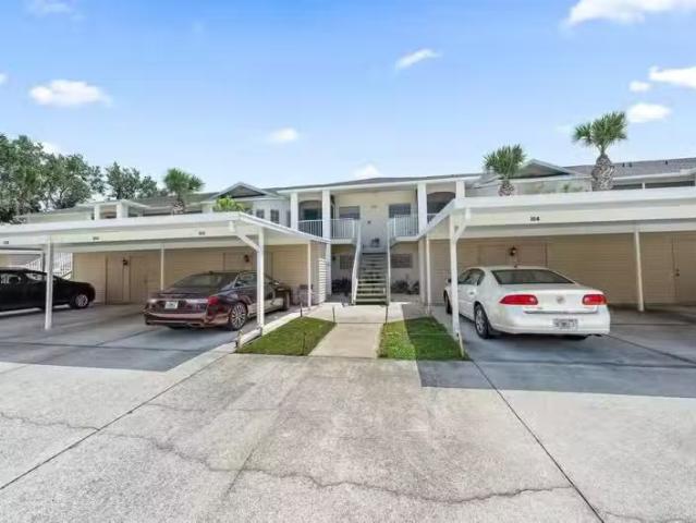 414 Laurel Lake Dr #203, Venice, FL 34292 MLS N6138315