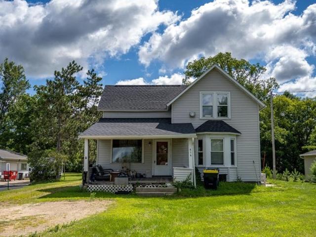 414 Lincoln St, Mauston, WI 53948