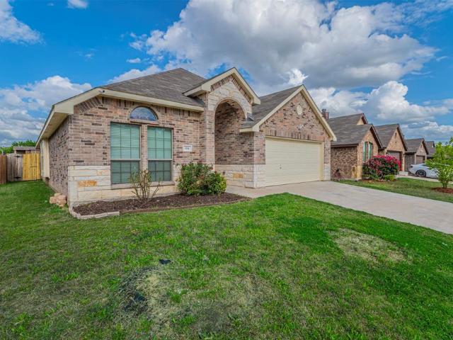 414 Lucky Landing Dr, Wilmer, TX 75172 | MLS #21235 | Compass