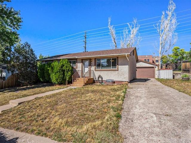 414 Maplewood Dr, Colorado Springs, CO 80907