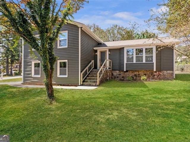414 Mephisto Cir, Lawrenceville, GA 30046