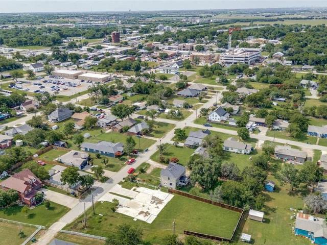 414 N Arizona Dr, Celina, TX 75009 | MLS #21242