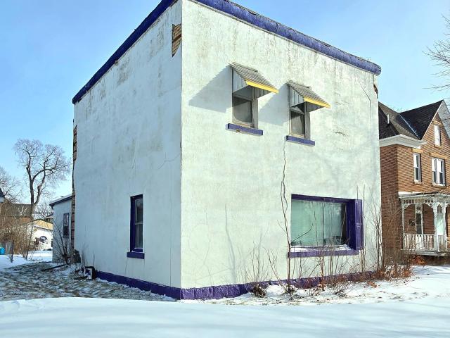 414 N Broadway St, New Ulm, MN 56073 | MLS #7004 | Compass