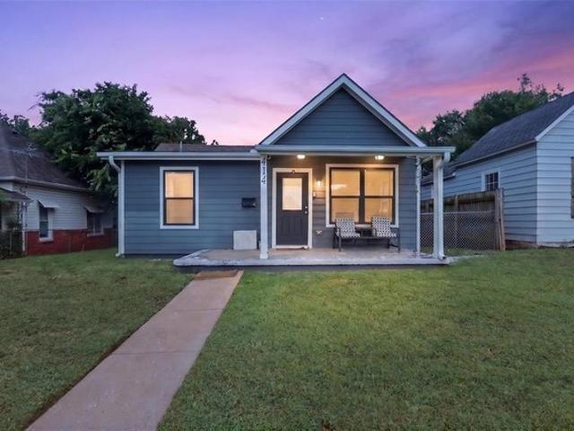 414 N Division St, Guthrie, OK 73044