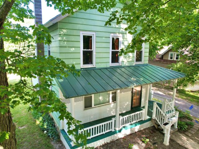 414 N Maple Street