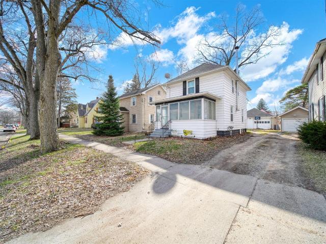 414 N Pleasant Street