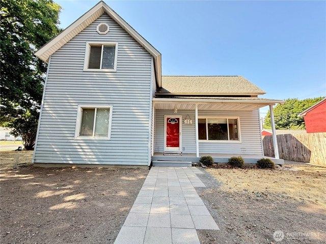 414 S 4th St, Dayton, WA 99328
