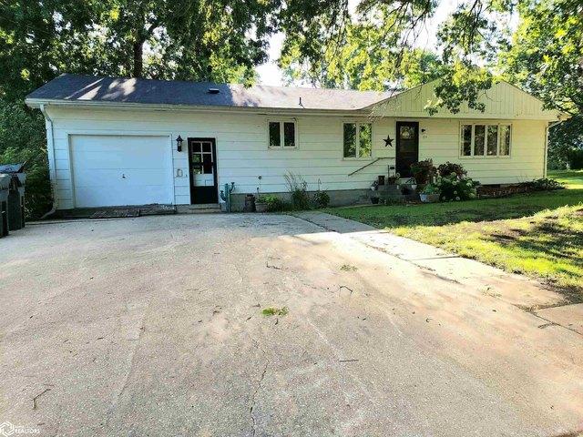 414 S Washington St, Corydon, IA 50060