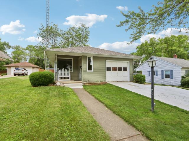 414 S Fischer Ave