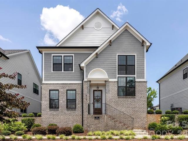 414 S Main St, Belmont, NC 28012