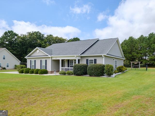 414 Small Pond Lane