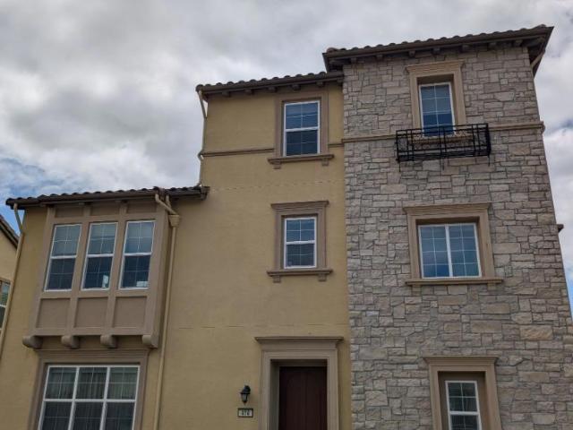 414 Silvercrown Way