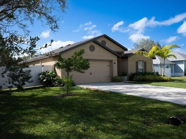 414 SW Dahled Ave, Port St. Lucie, FL 34953 | MLS #R11165 | Compass