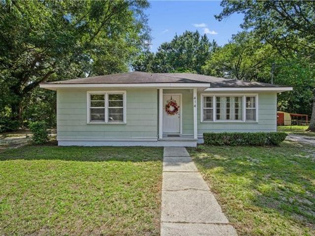 414 Powell Ln, Saraland, AL 36571