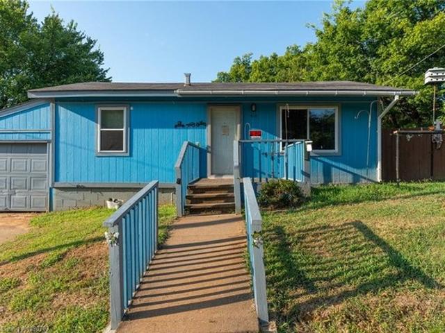 414 Poplar St, Van Buren, AR 72956