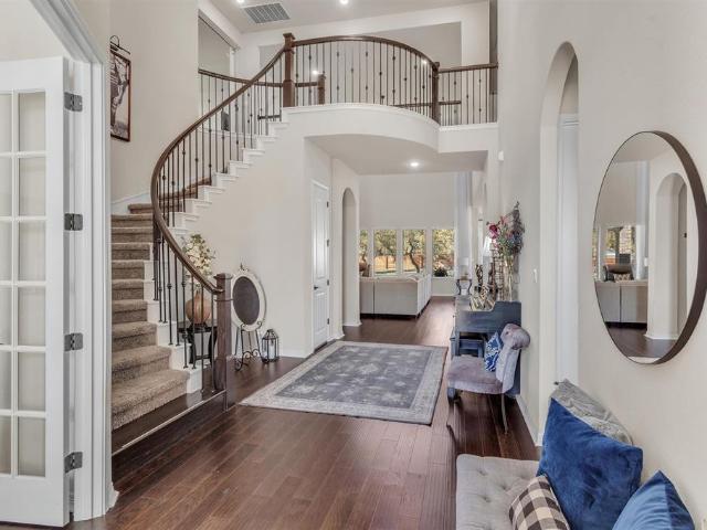 414 Painted Creek Way