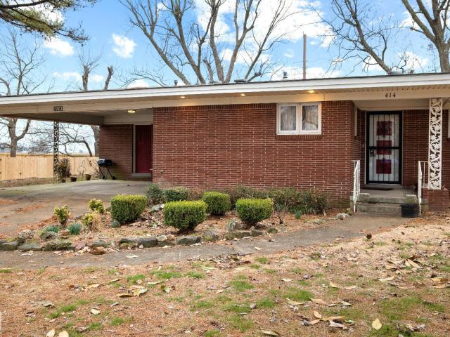 414 Ridgecrest