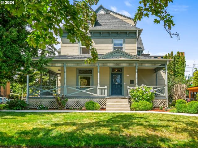 414 W 12th St, Vancouver, WA 98660 | MLS #737276