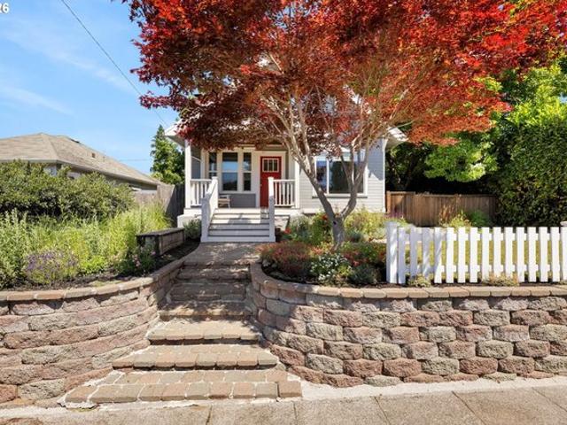 414 W 30th St, Vancouver, WA 98660