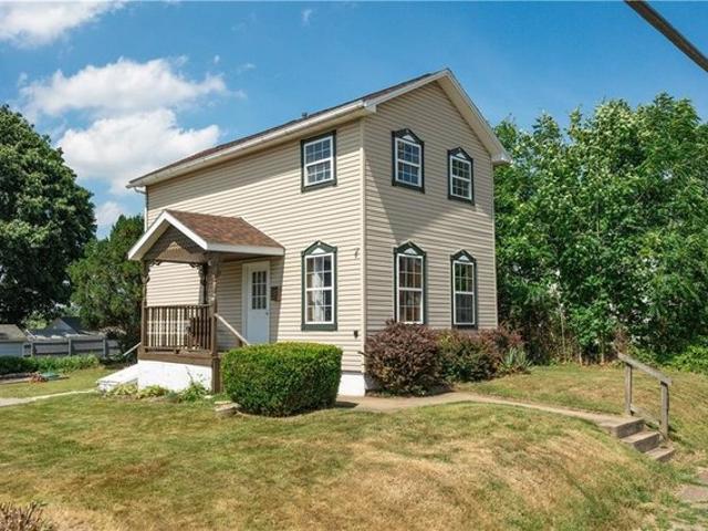 414 W Ridge Ave, Sharpsville, PA 16150