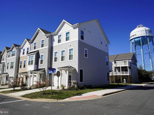 414 Waterfield Court