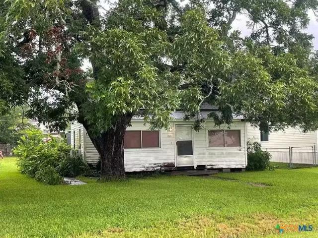 414 Welch Ave, Palacios, TX 77465 MLS 548856