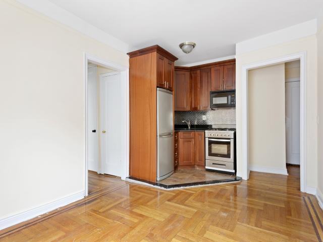 414 West 44th Street, New York, NY