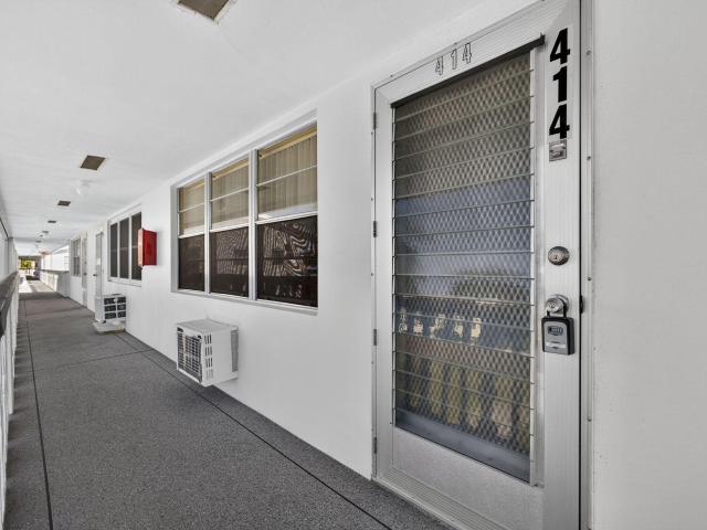 414 Windsor R, West Palm Beach, FL 33417 | MLS #B26026