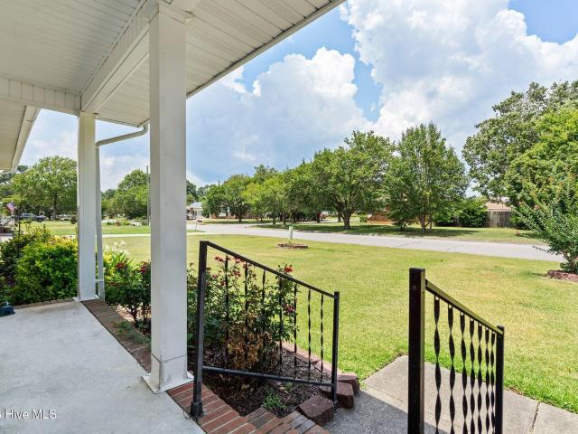 414 Thomas Drive