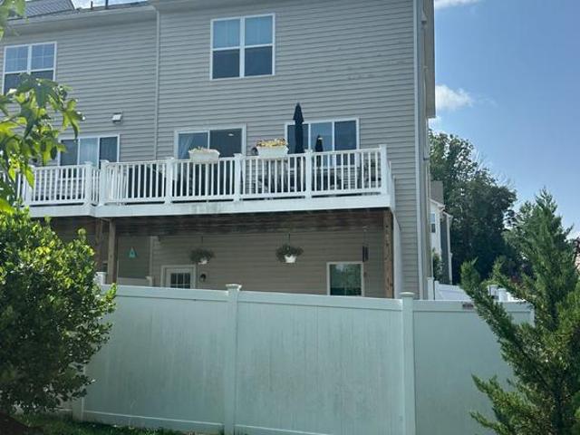 414 Valeview Lane