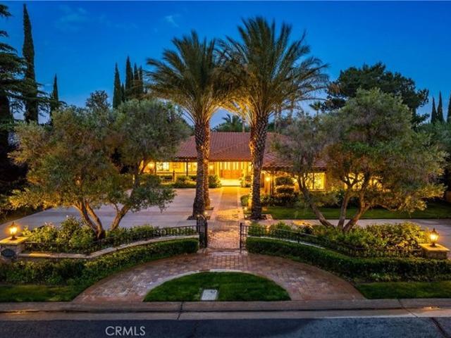 41540 Nonpareil Dr, Palmdale, CA 93551