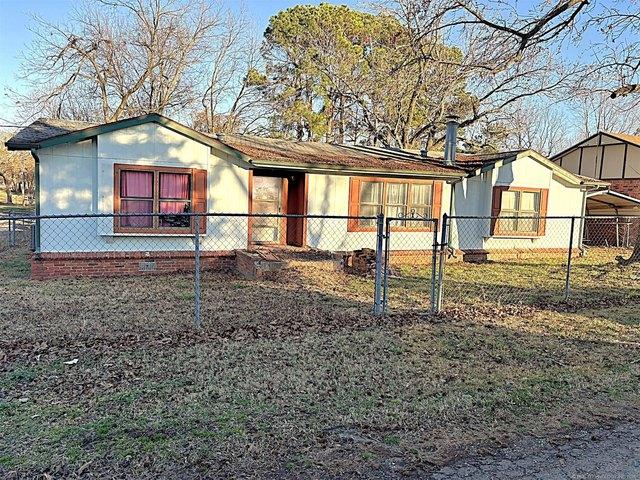 415420 E 1094 Rd, Checotah, OK 74426