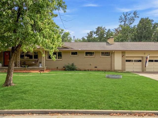 4154 E 46th Pl, Tulsa, OK 74135