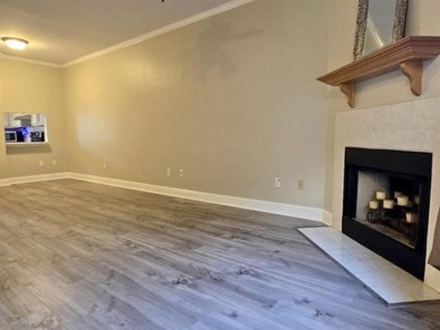 4154 Jefferson Woods Dr, Baton Rouge, LA 70809