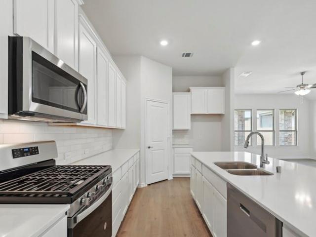 4154 Waldron Trail