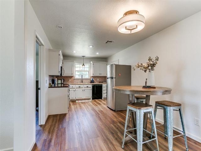 4155 NW Terrace Hills Road