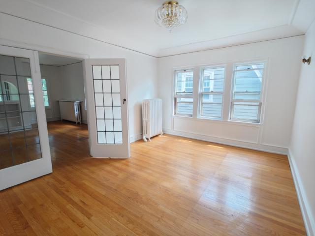 4155 N Farwell Ave, Unit 4157
